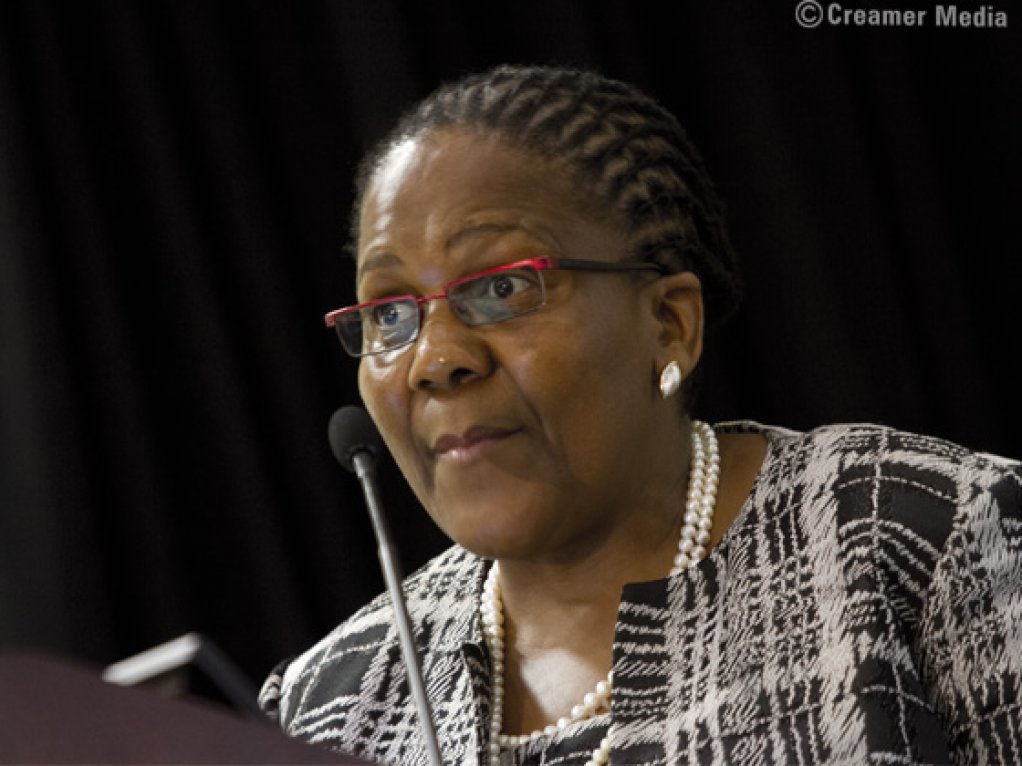 Depertment of Transport: Minister Dipuo Peters condemns taxi-related ...