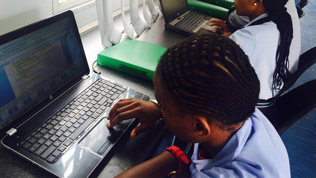 Computer Laboratory Container handover