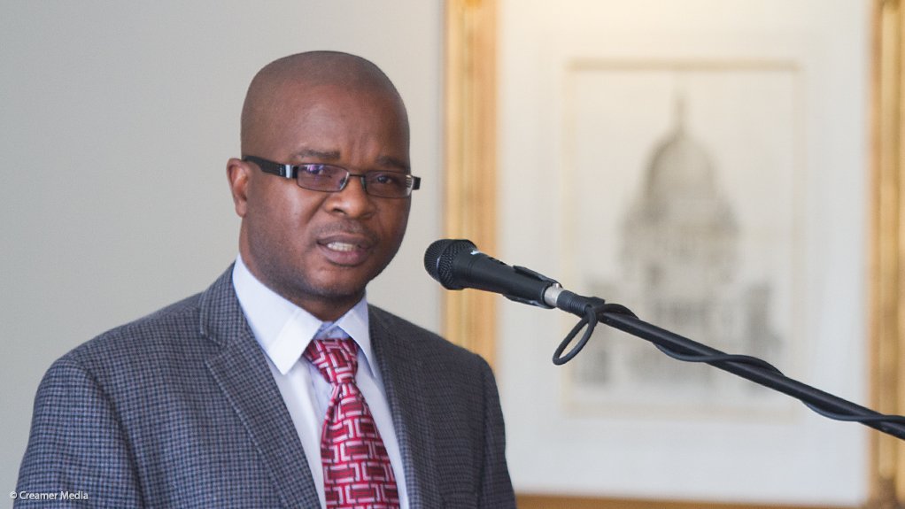 SA: J. Raphela: Address by Deputy Director General: Mineral Regulation ...