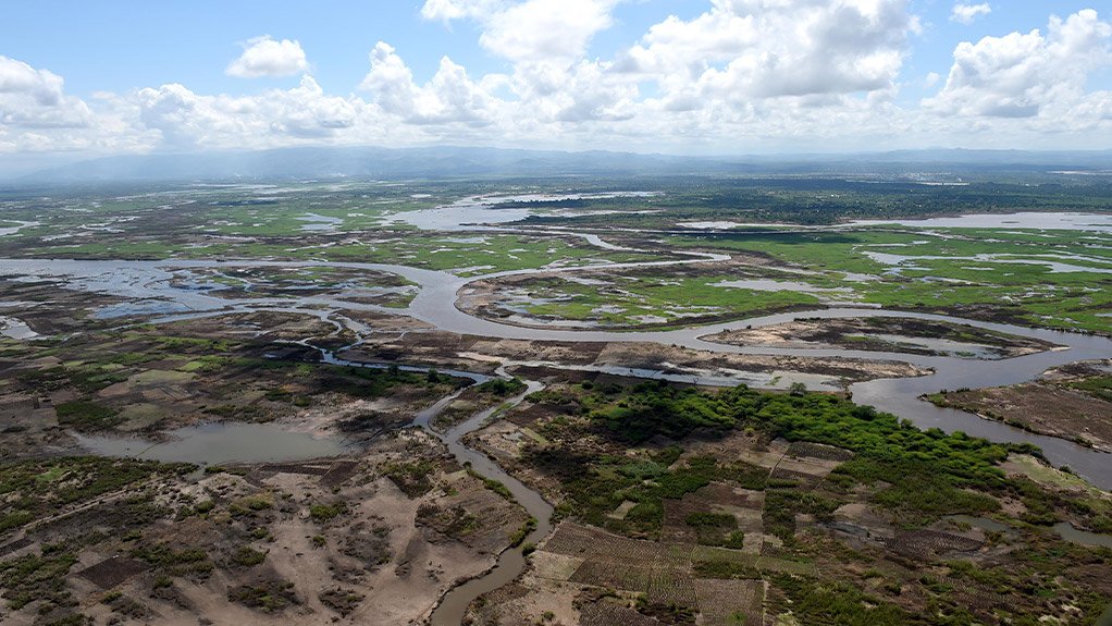 Cyclone Kenneth batters Comoros as heads to Mozambique, Tanzania