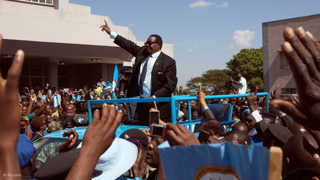 SA: Ramaphosa congratulates President Peter Mutharika on his re-election